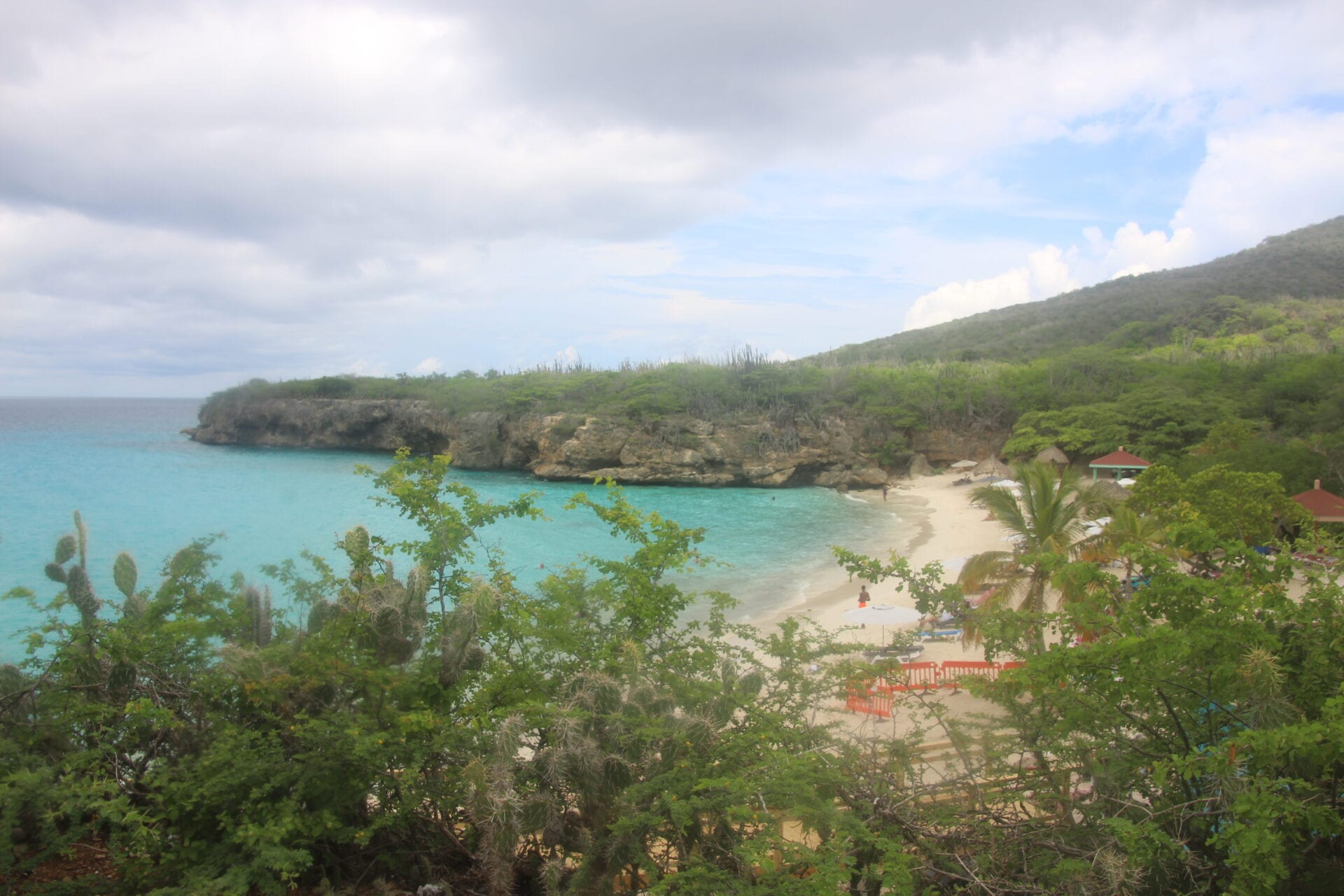 Klauter je weg naar de top van de Christoffelberg op Curaçao - The Hike