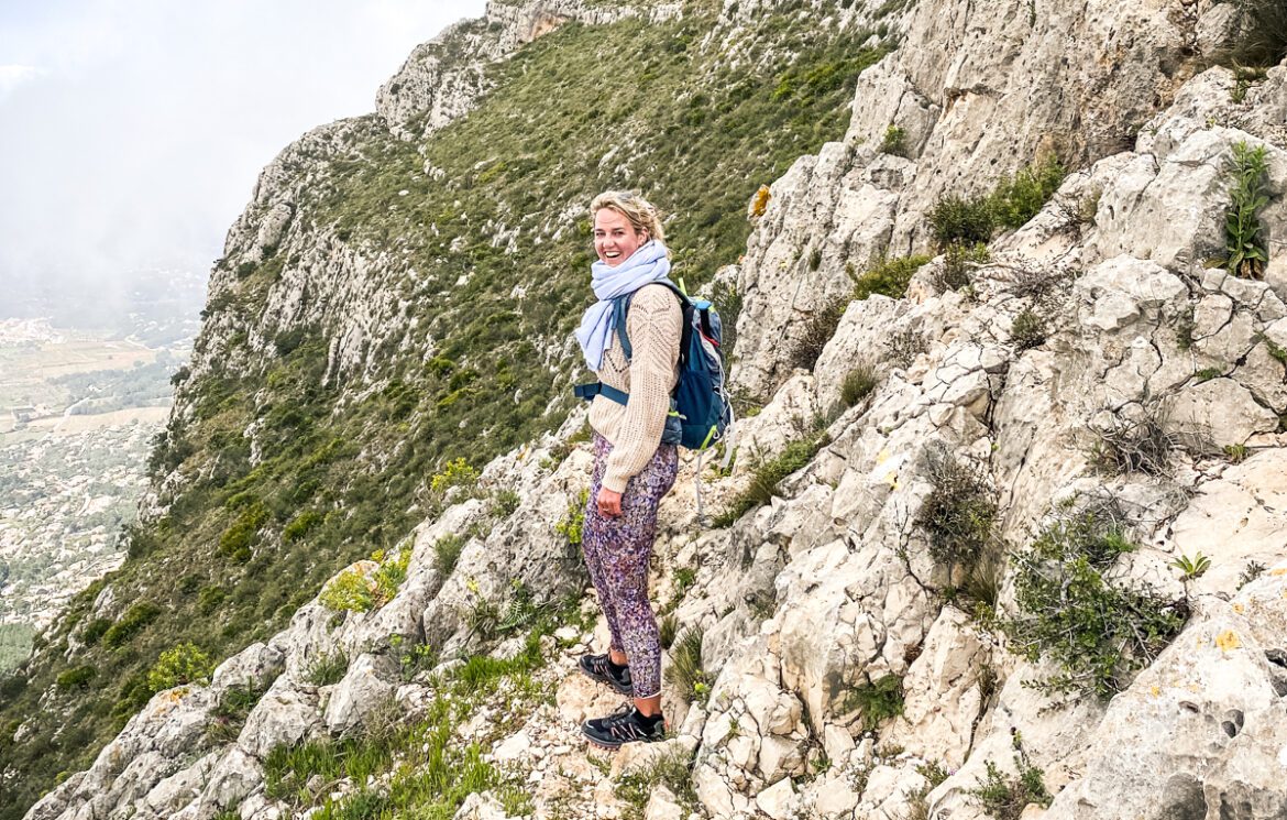 Beklim de Montgó in het natuurpark van Javea, Spanje - The Hike