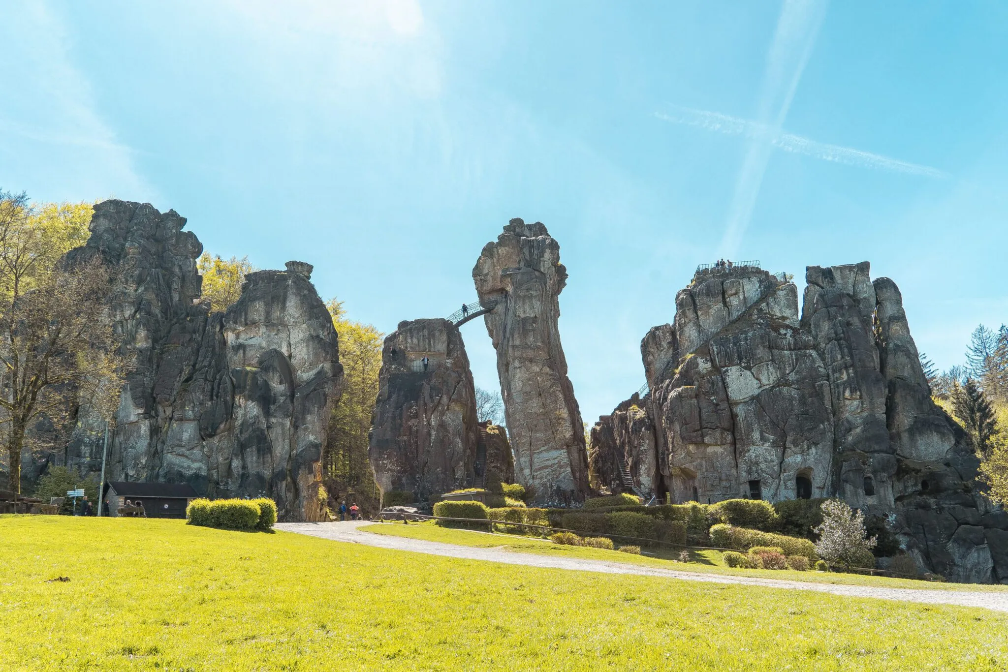 De Externsteine, natuurwonder in Noordrijn-Westfalen - The Hike